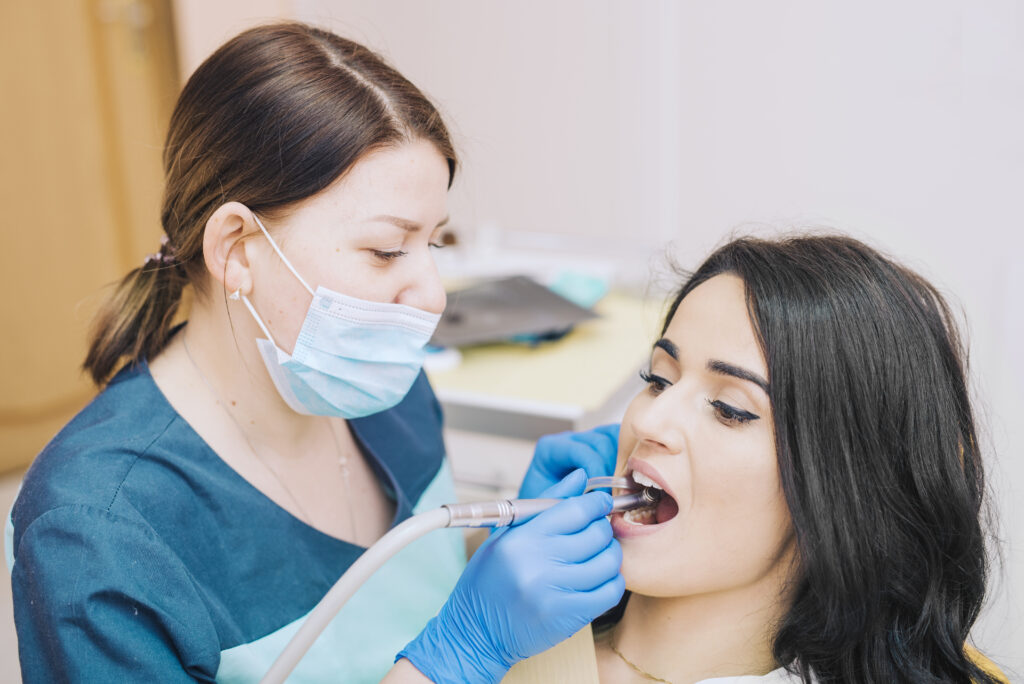 Private Dental Clinic Near You E16 London | ICare Dental
